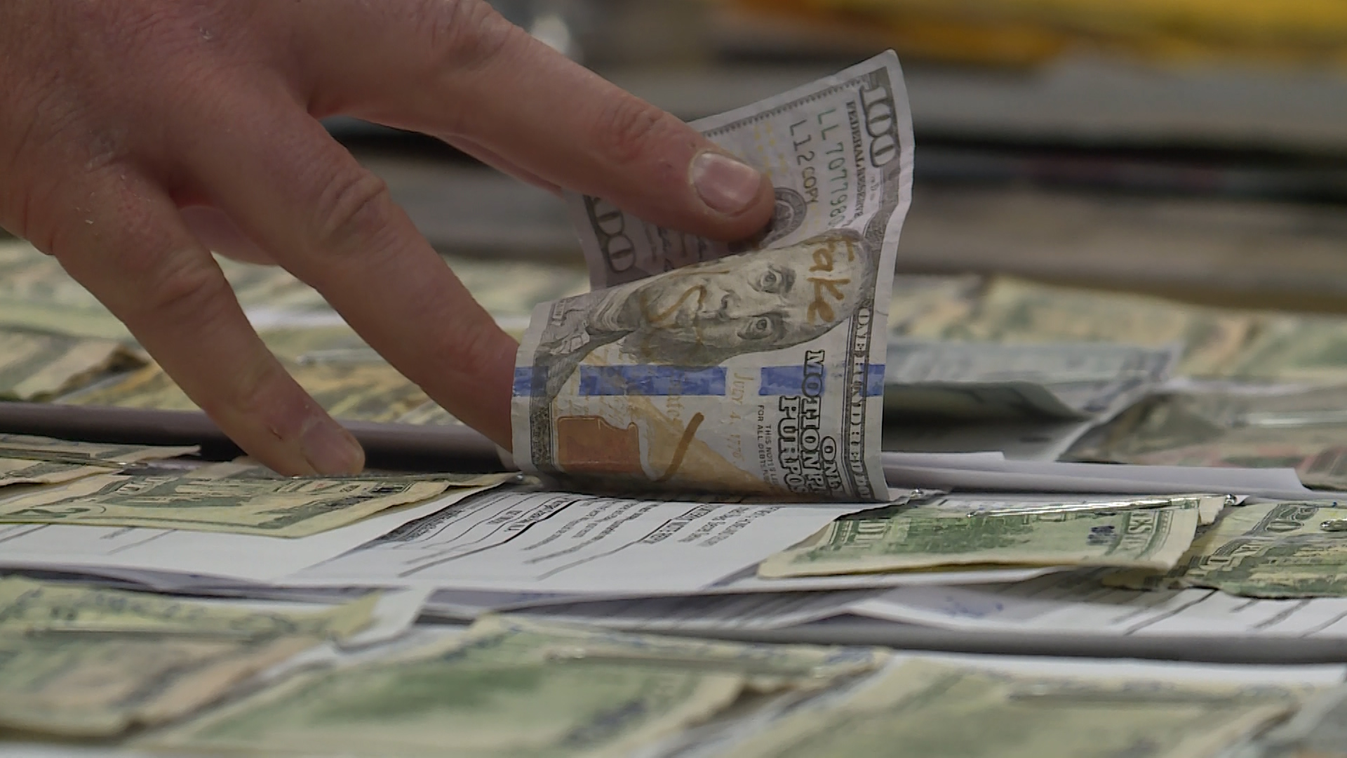 8 ways to spot fake money before you get stuck with the loss - KSLTV.com