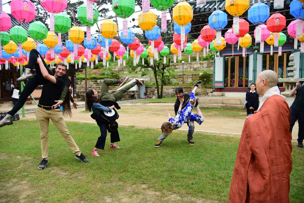 Utah's Ririe-Woodbury dancers return from cultural exchange in Asia ...