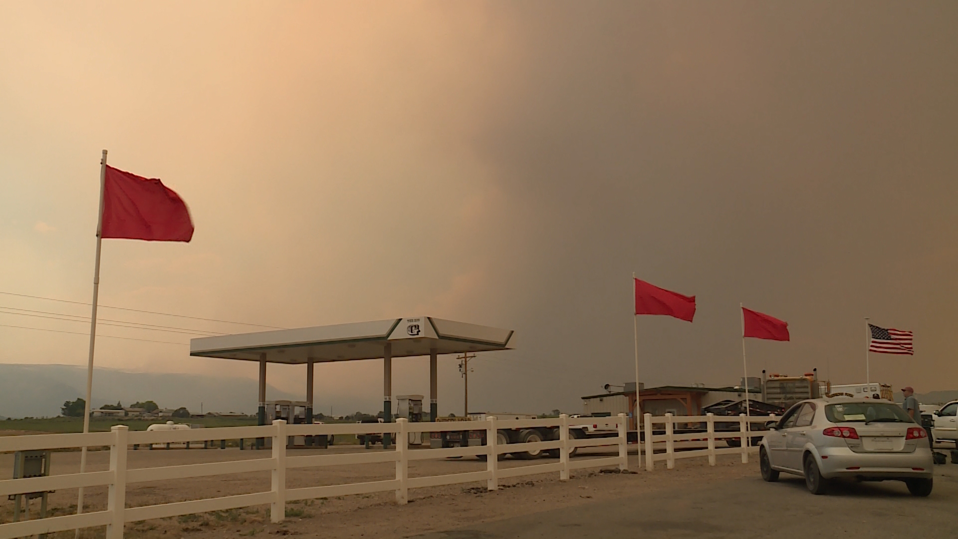 Dollar Ridge Fire burns through 35,000 acres by fourth day - KSLTV.com