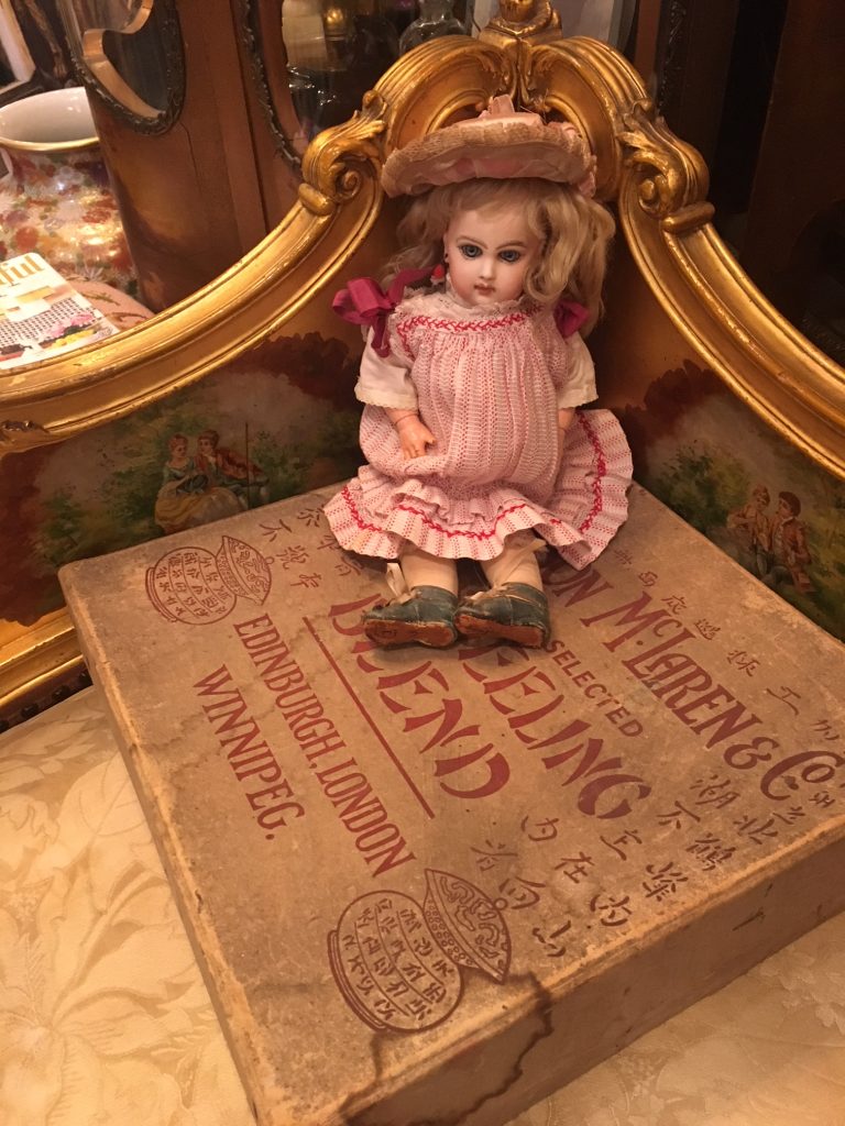 Provo Antique Shopkeeper Nabs Thieves Who Stole 1880's Doll