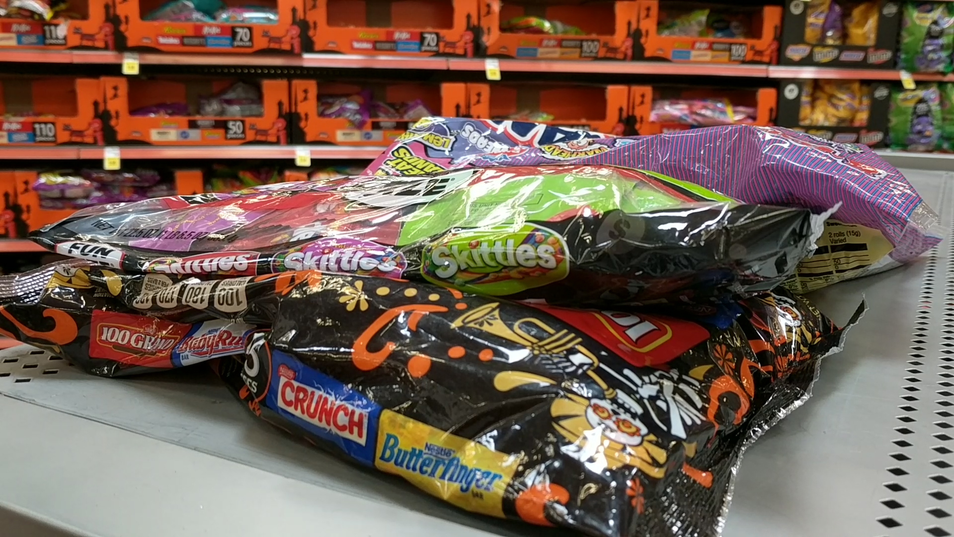 Where To Find The Lowest-Priced Halloween Candy