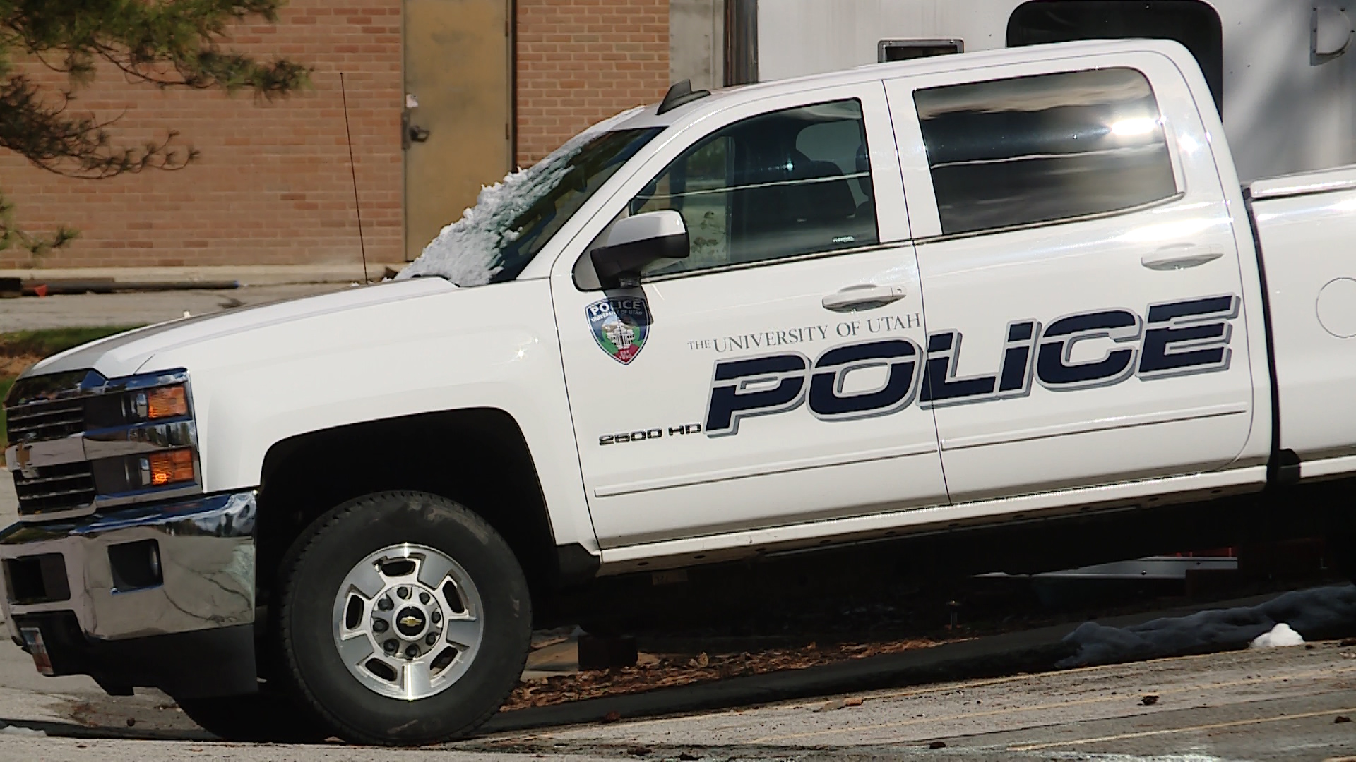 U of U officer dies on duty, police confirm