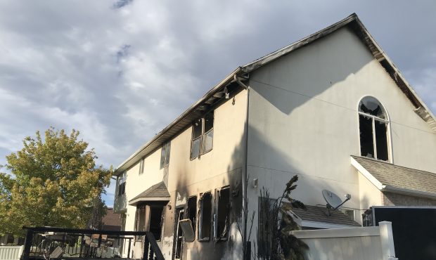 Off-duty Firefighter, Neighbor With Garden Hose Helps Renters As Fire ...