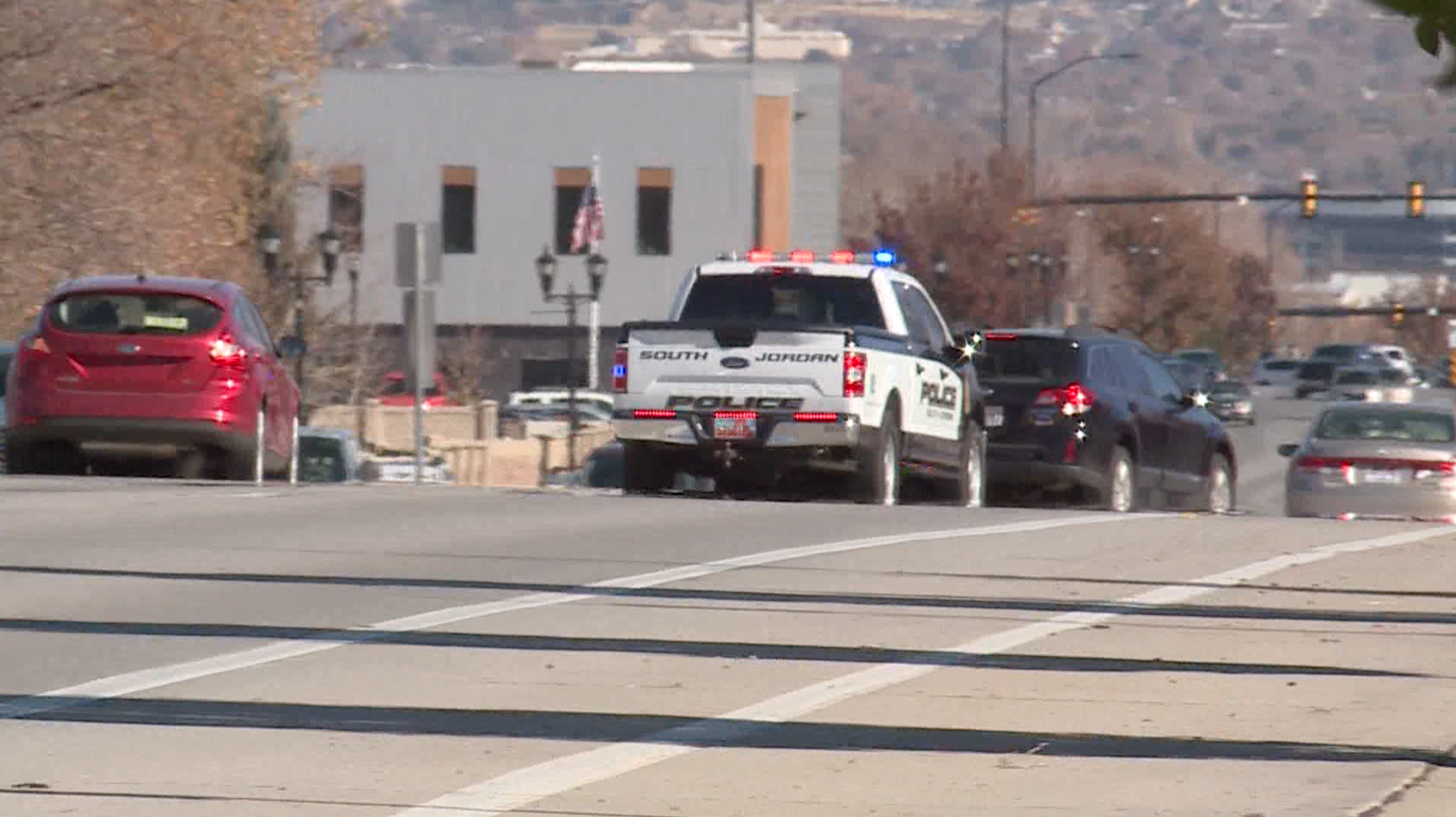 South Jordan Police Conducting Blitz At Intersections - KSLTV.com