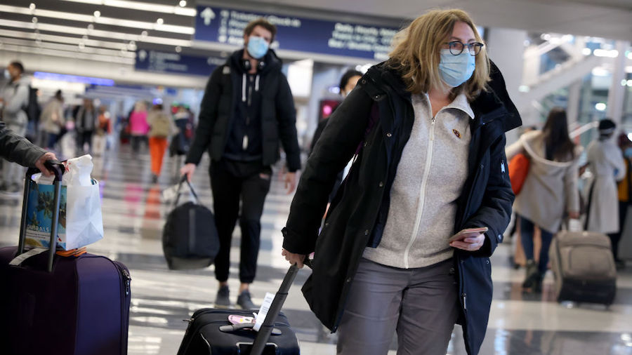 CDC Says Fully Vaccinated People Can Resume Traveling