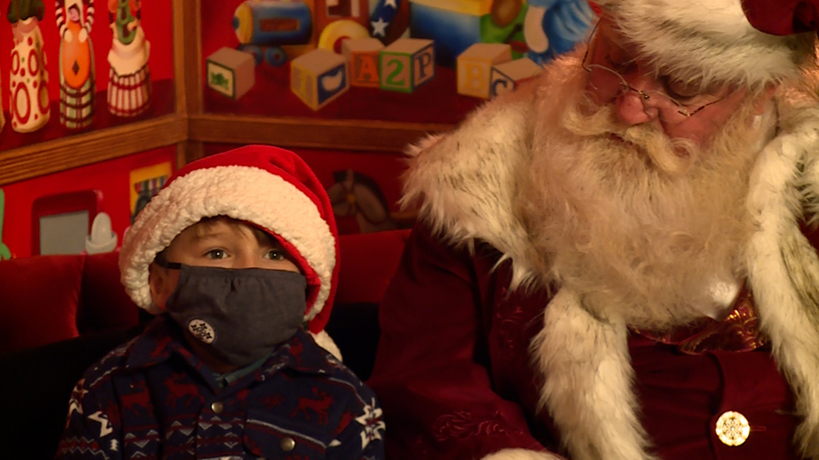 Keeping Santa Visits Safe During The COVID-19 Pandemic