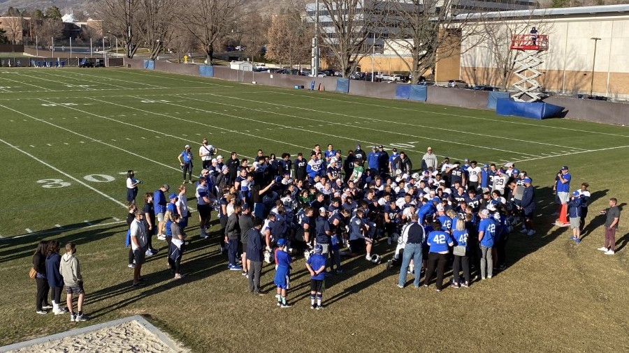 BYU Football Team Huddles To Honor Deceased Utah County Boy & His ...