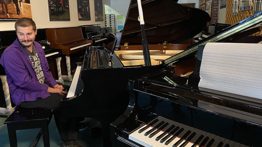 Utah Man Hopes To Turn Uncommon Piano Talent Into Career - KSLTV.com