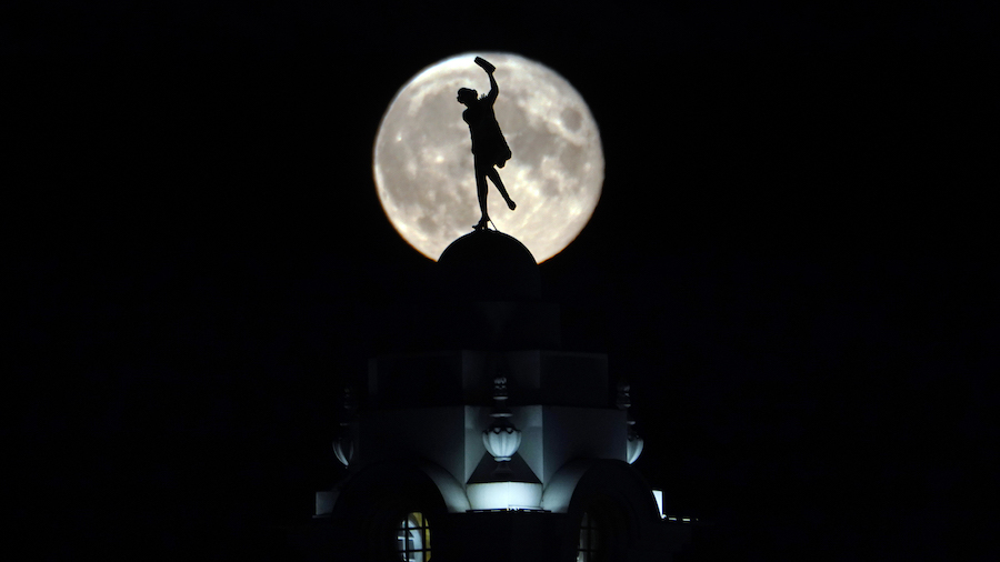 Watch The July Full 'Buck' Moon Illuminate The Sky Tonight