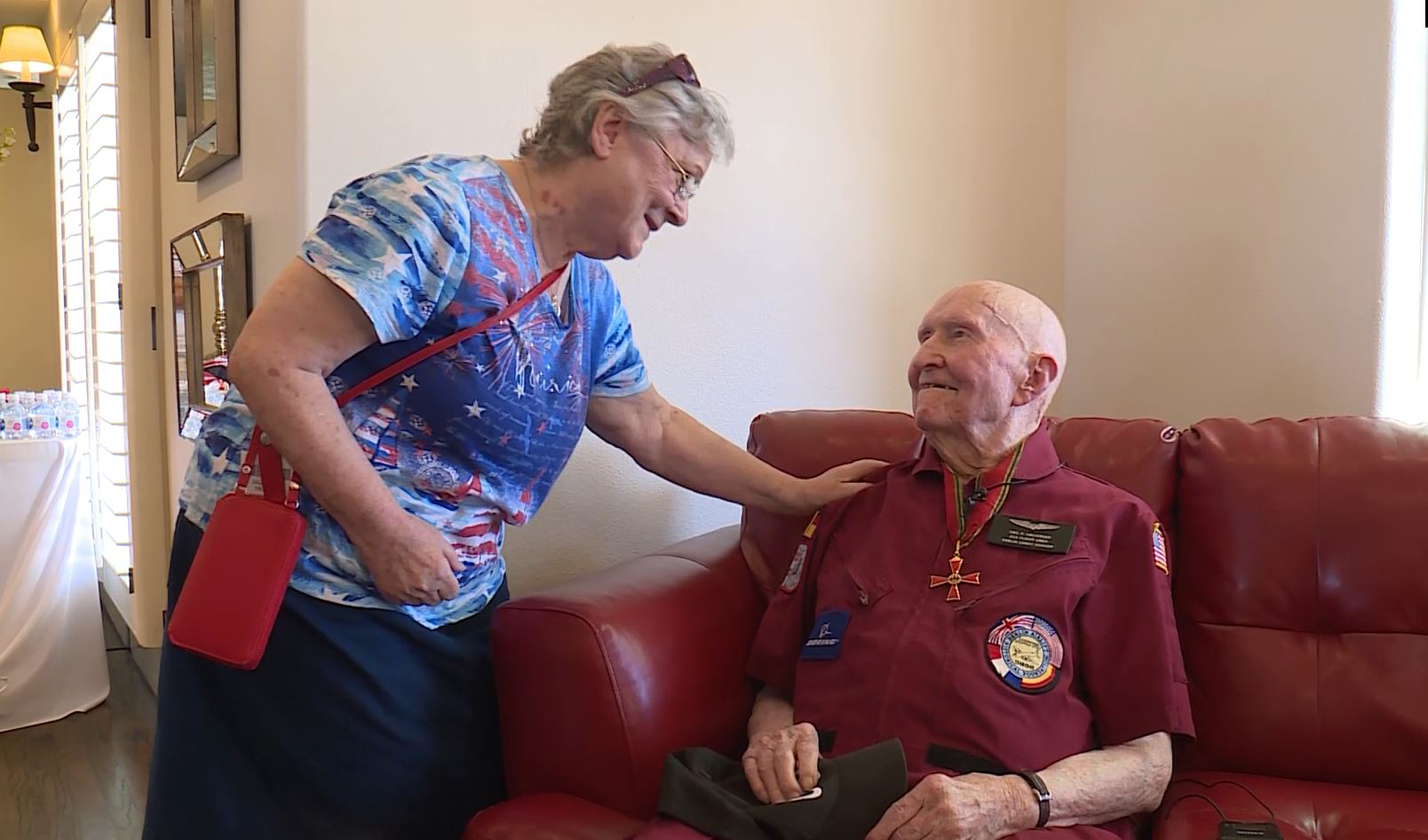 Utah’s Candy Bomber Receives Award from Berlin Native - KSLTV.com
