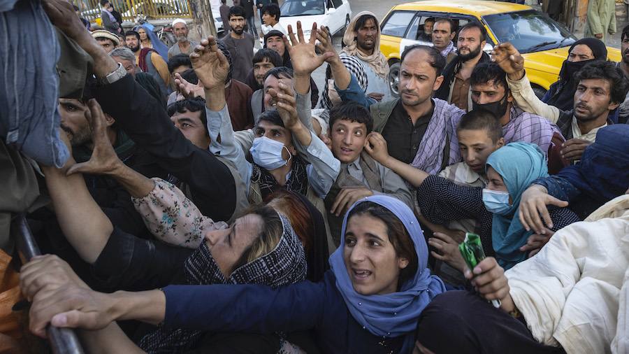 US Officials Say 7 Killed In Kabul Airport Evacuation Chaos - KSLTV.com