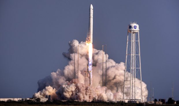 Space Station Supplies Launched With A Pizza Delivery For 7 - KSLTV.com