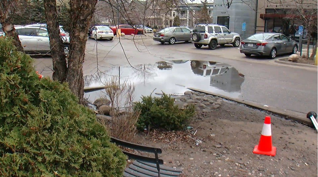 Flooded parking lot dubbed ‘Lake Chipotle’ in Minneapolis goes viral ...