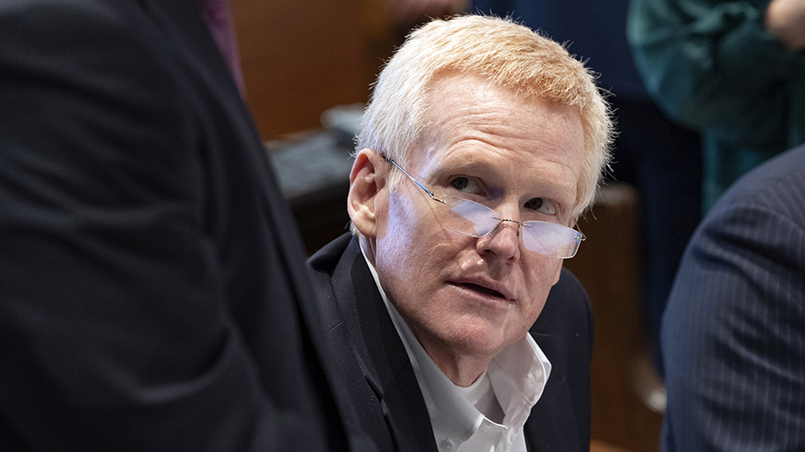 Alex Murdaugh goes on trial in 2021 killings of wife, son