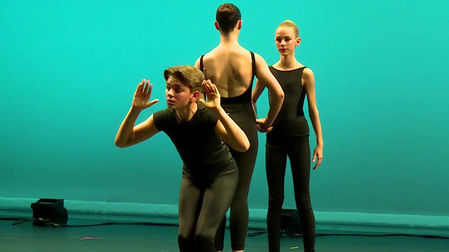 Utah dancers hope to spark conversation about teens’ overuse of their ...