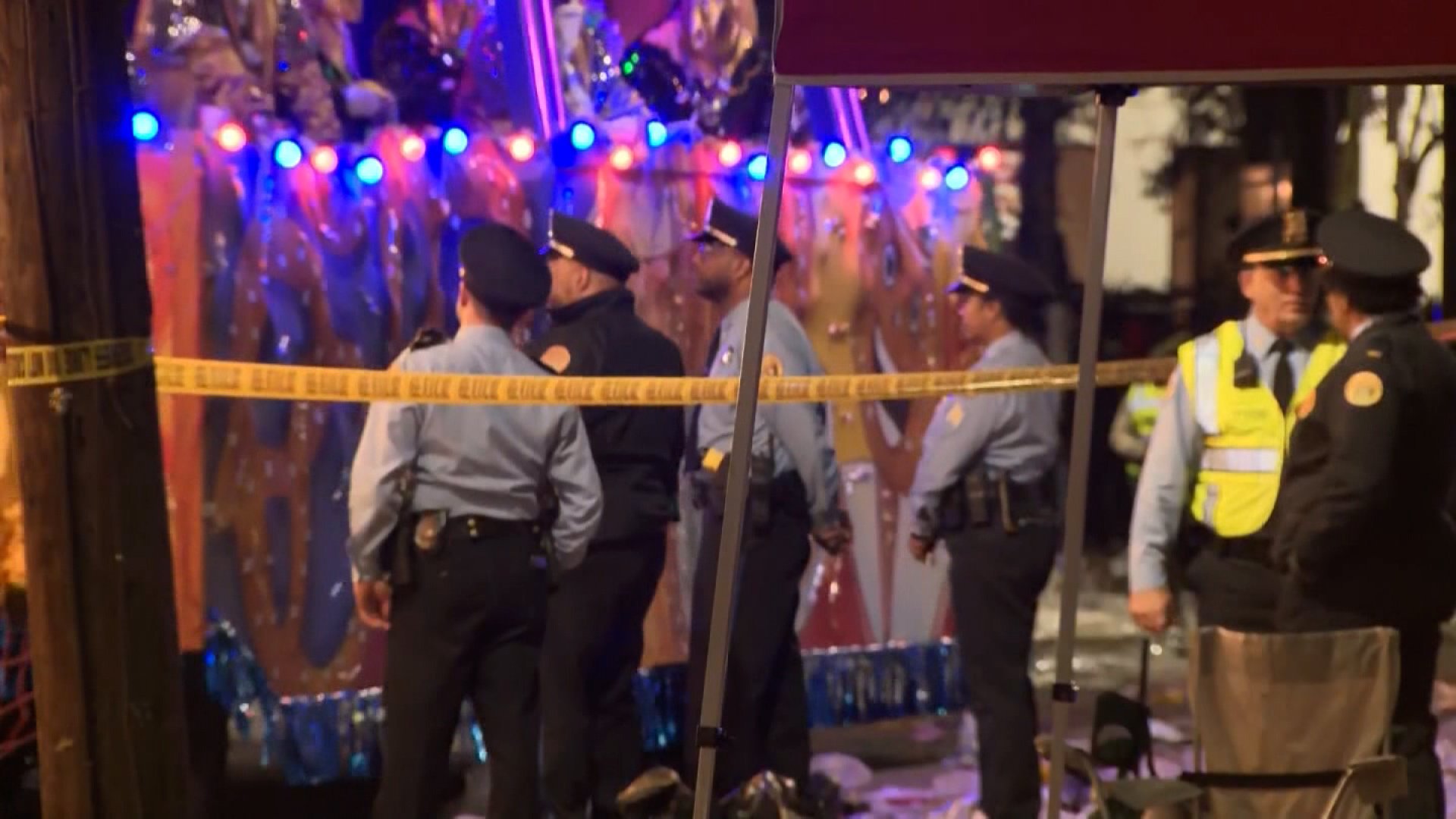 1 dead, 4 injured in Mardi Gras parade route shooting; suspect arrested