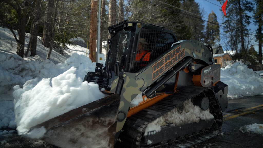 'Diesel Brothers' Dave Sparks helps stranded snow victims in California ...