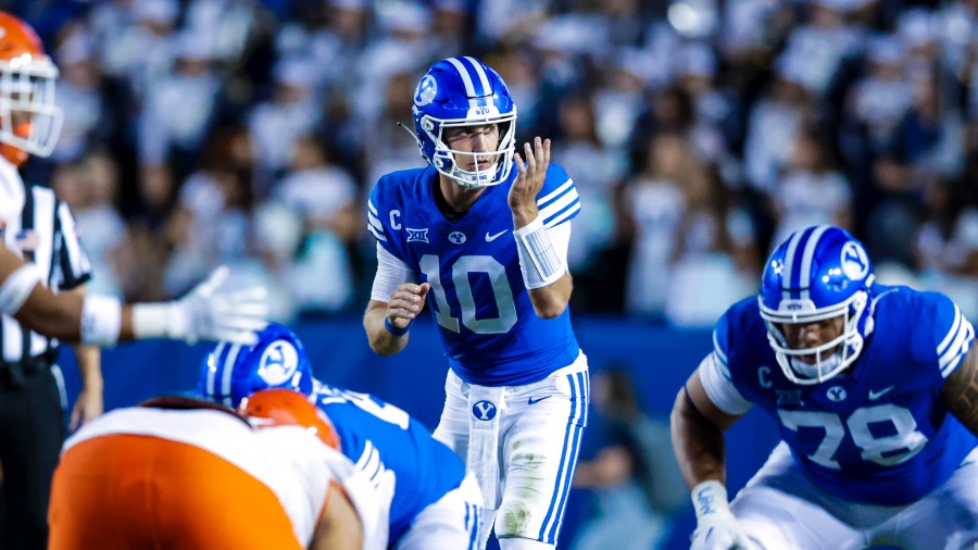 BYU QB Kedon Slovis Keeps For Second TD To Stretch Lead Over Sam Houston