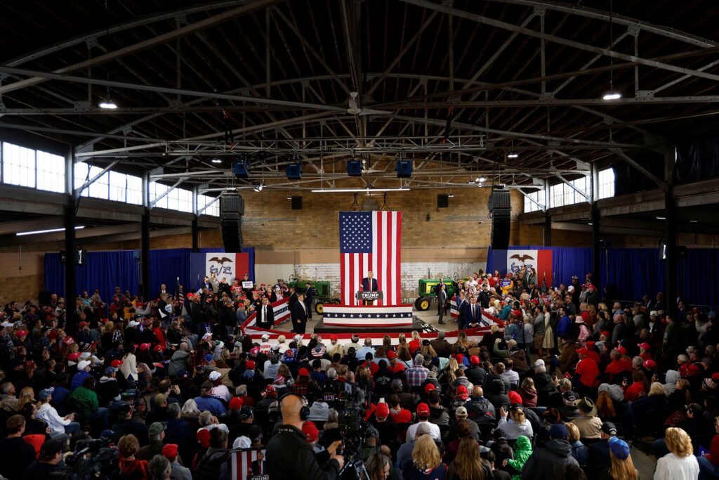 Trump returns to Iowa in the wake of blockbuster ‘insurrectionist ban ...