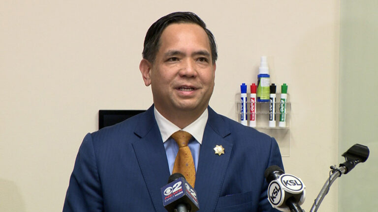 Brown promises transparency as he becomes Utah’s new attorney general ...