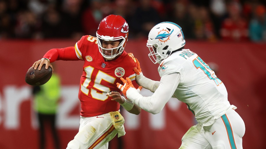 How To Watch, Listen, Stream Dolphins Vs. Chiefs NFL Playoff Game ...