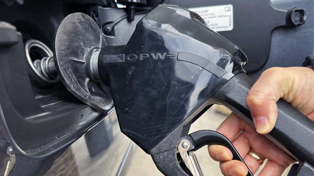 Double-swiping the rewards card led to free gas for months — and a ...