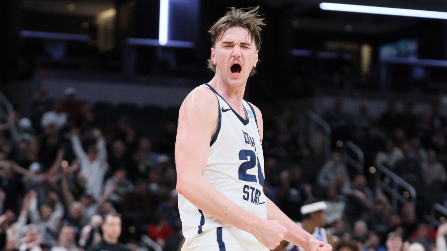 Utah State Center Isaac Johnson Announces Return For Next Season ...