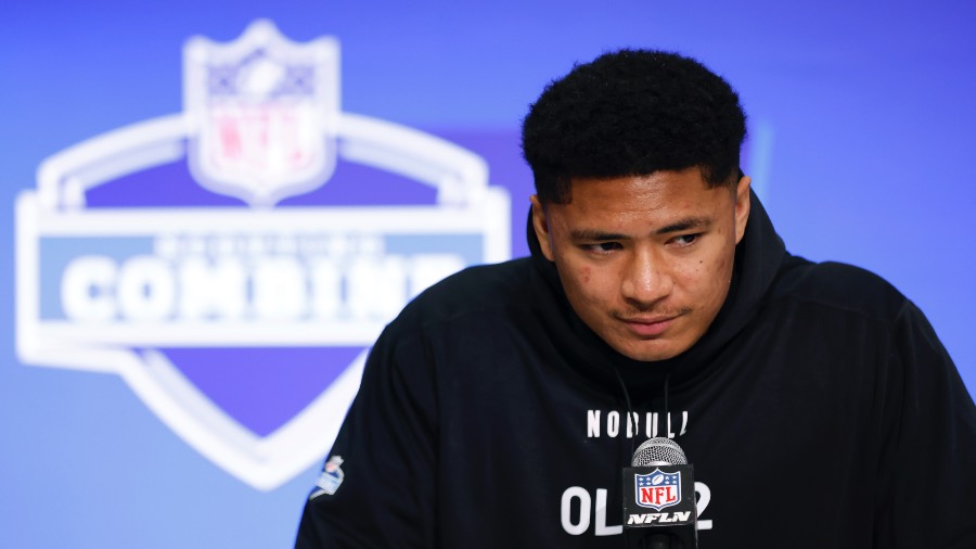 Stevenson Sylvester Highlights Athleticism, Footwork Of Sataoa Laumea