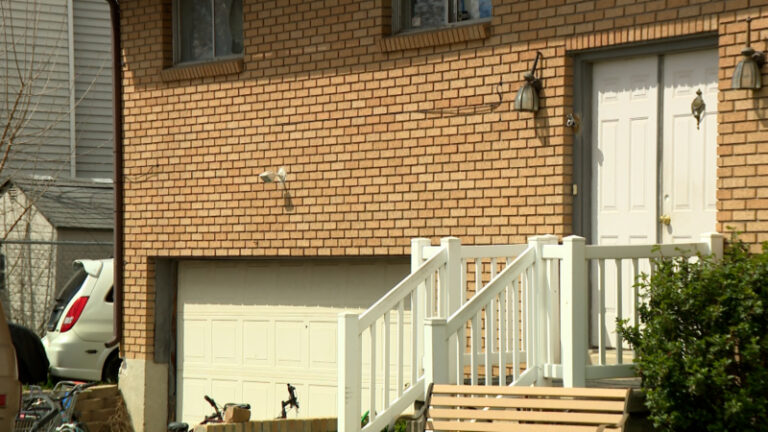 Bountiful man arrested for enticing a minor after vigilante group ...