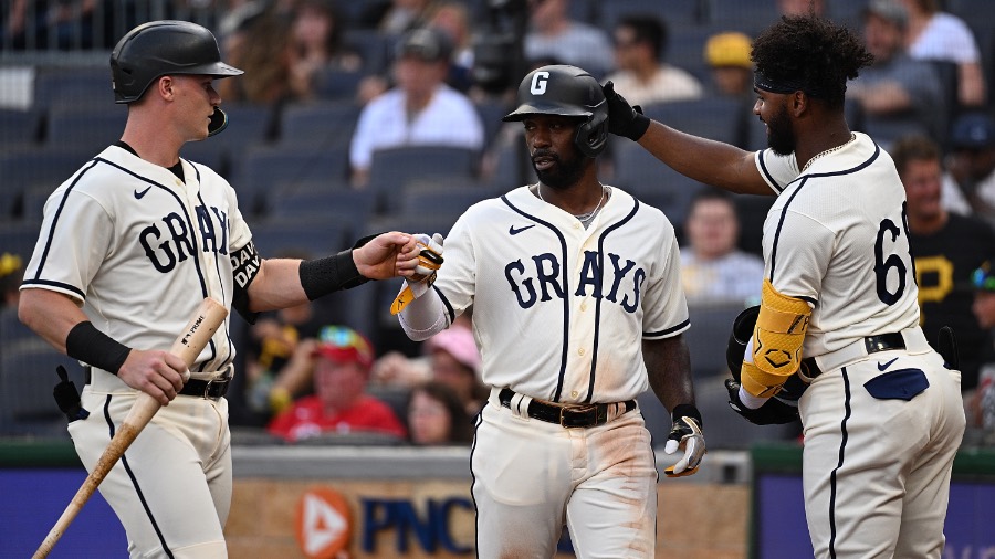 Josh Gibson Becomes MLB Batting Leader As Negro Leagues Statistics ...