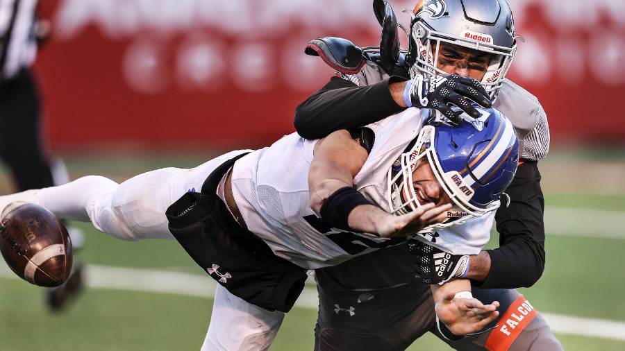 Texas Longhorns Transfer Tausili Akana Commits To BYU Football