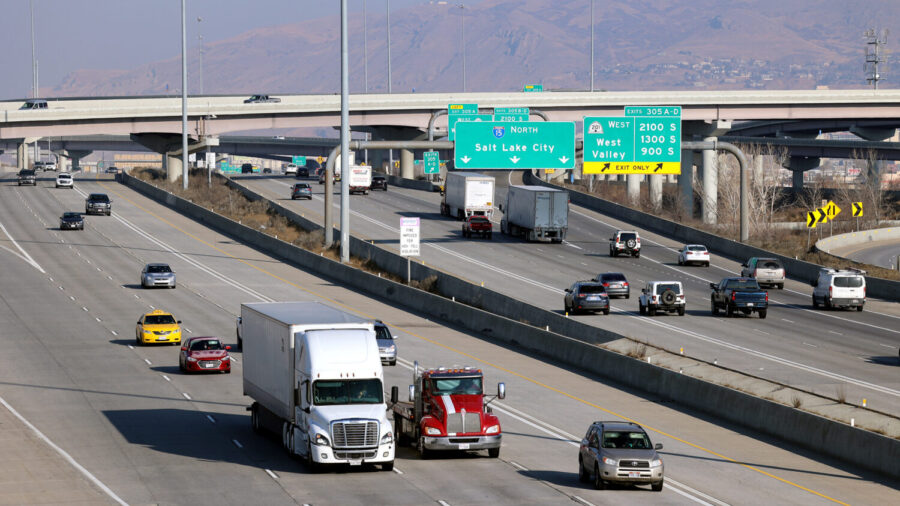 Lawmakers hesitant to allow new teen drivers to have friends in the car ...