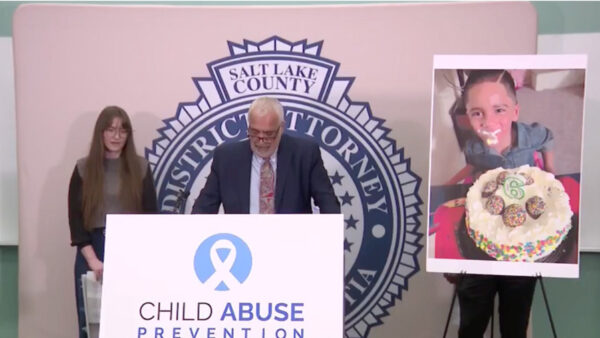 Video: Debbie Dujanovic announces her retirement to listeners - KSLTV.com