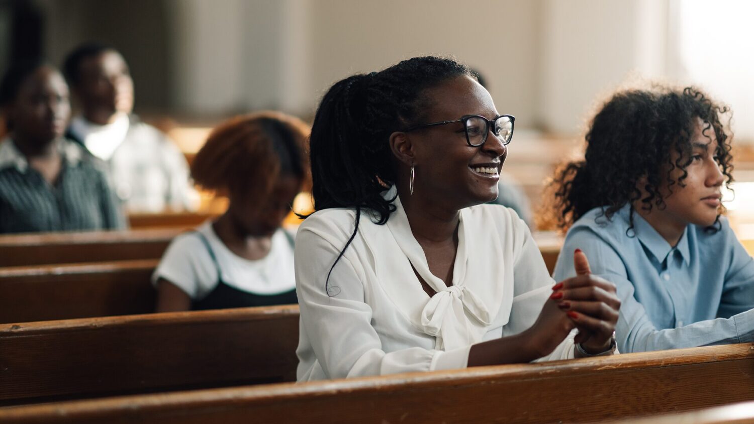 Religion and happiness: What research says about the correlation ...