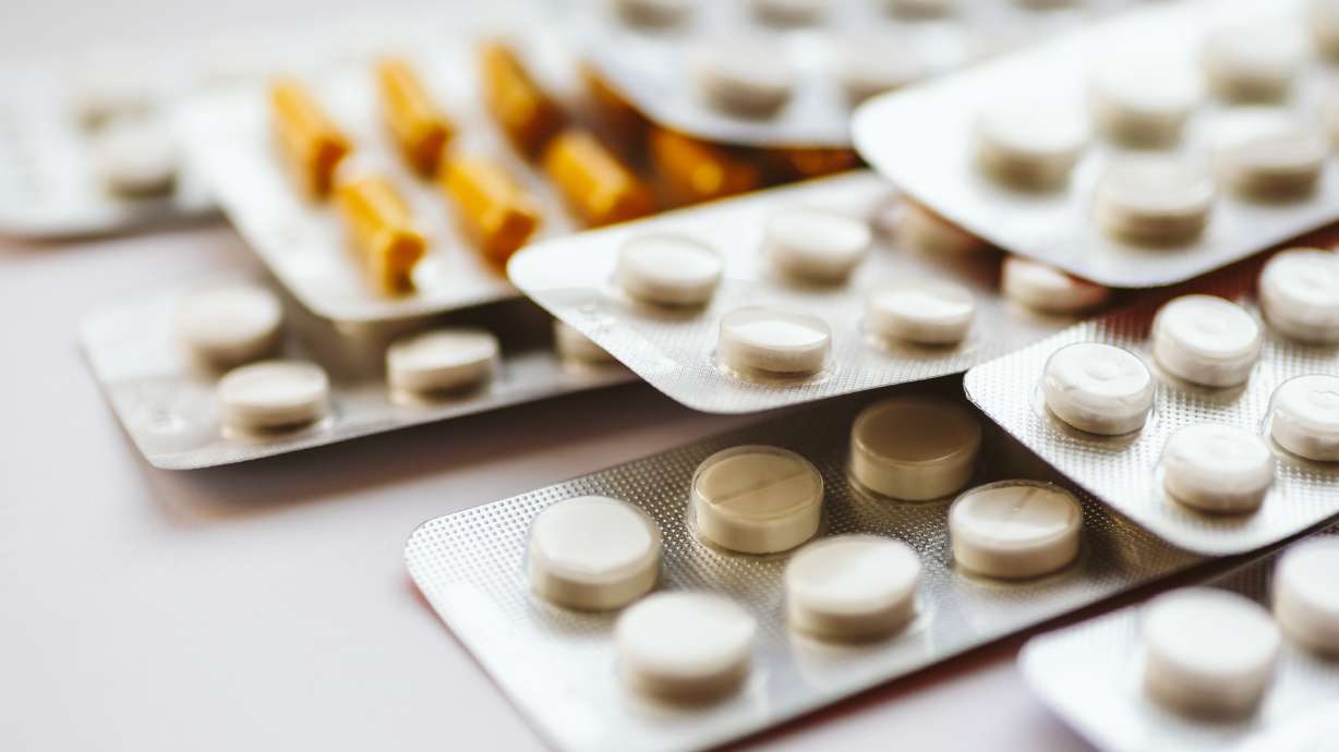 Utah reaches $1.52M settlement in generic drug antitrust case - KSLTV.com