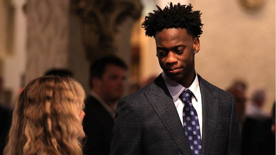 BYU star AJ Dybantsa visits Latter-day Saint temple with apostle ...